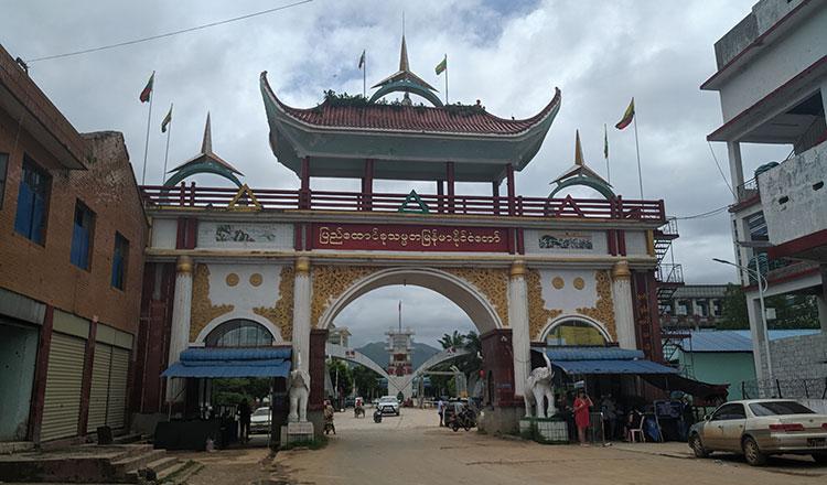 Two Myanmar-China border crossings re-open for trade - Cambodia News Watch
