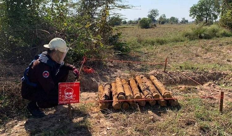 Cache of more than 10 UXOs discovered - Cambodia News Watch