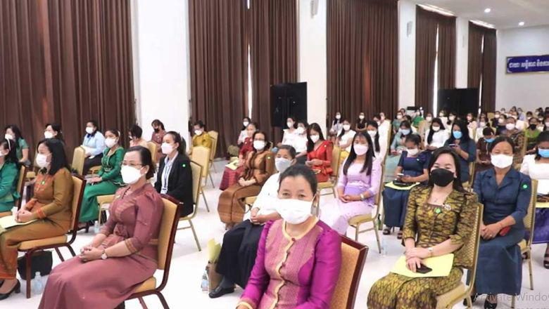 Chanthol pushes for more women in leadership role - Cambodia News Watch