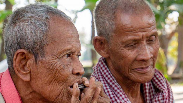 Ancient angkuoch needs modern makers - Cambodia News Watch