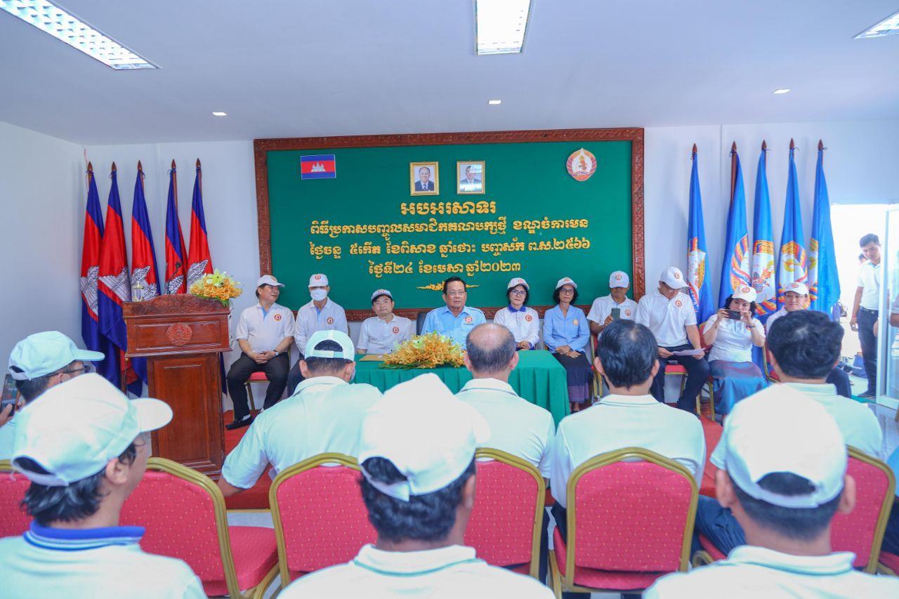 Dr. Ith Sam Heng: Building new party members is a strong force of the ...